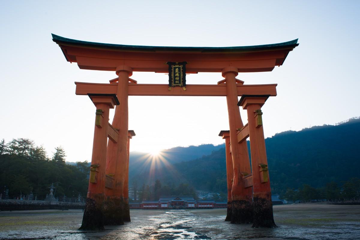 SINTOISMO ⛩️ La religión tradicional de Japón | Mitología Japonesa